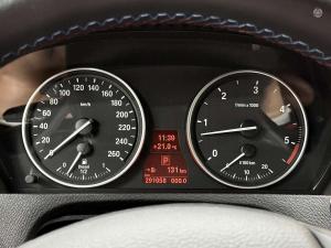 Black BMW X5 2012 in Marijampole, with an engine capacity of 2.99 L and mileage of 291 thousand km for 10750 €, photo 28 on AUTOMOTO.COM.LV