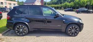 Black BMW X5 2012 in Klaipeda, with an engine capacity of 2.98 L and mileage of 298 thousand km for 12500 €, photo 4 on AUTOMOTO.COM.LV