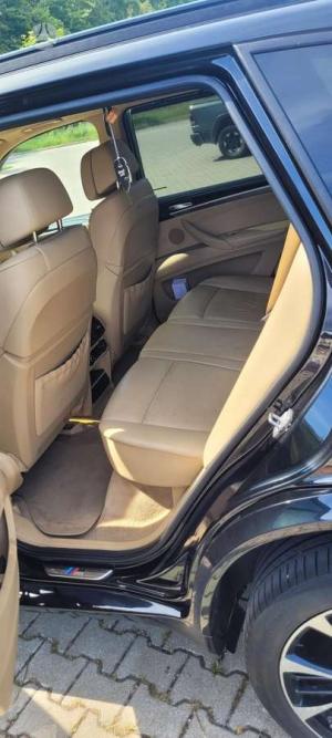 Black BMW X5 2012 in Klaipeda, with an engine capacity of 2.98 L and mileage of 298 thousand km for 12500 €, photo 9 on AUTOMOTO.COM.LV