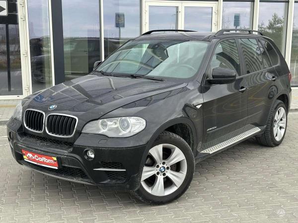 Black BMW X5 2012 in Vilnius, with an engine capacity of 2.99 L and mileage of 259 thousand km for 9500 €, photo 3 on AUTOMOTO.COM.LV