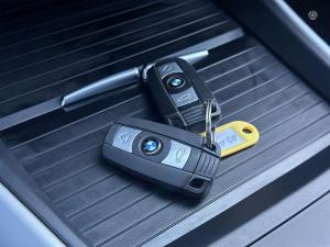 Black BMW X5 2012 in Vilnius, with an engine capacity of 2.99 L and mileage of 259 thousand km for 9500 €, photo 15 on AUTOMOTO.COM.LV