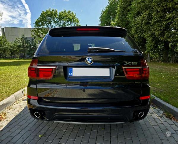 Melns BMW X5 2012 Viļņa, ar dzinēja tilpumu 2.99 L un nobraukumu 252 tūkst. km par 11190 €, foto 4 vietnē AUTOMOTO.COM.LV