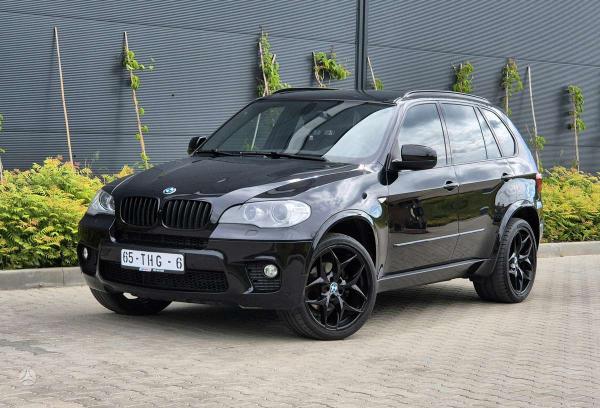 Melns BMW X5 2012 Viļņa, ar dzinēja tilpumu 2.99 L un nobraukumu 211 tūkst. km par 11999 €, foto 2 vietnē AUTOMOTO.COM.LV