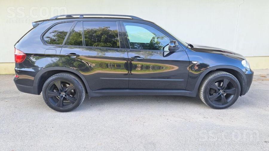 Melns BMW X5 2012 Ogre, ar dzinēja tilpumu 3.00 L un nobraukumu 220 tūkst. km par 11500 €, foto 7 vietnē AUTOMOTO.COM.LV