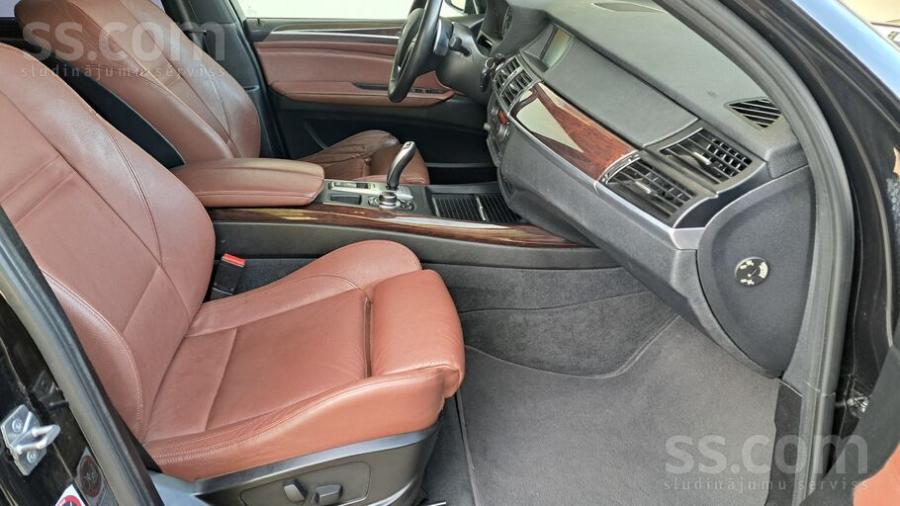 Melns BMW X5 2012 Ogre, ar dzinēja tilpumu 3.00 L un nobraukumu 220 tūkst. km par 11500 €, foto 14 vietnē AUTOMOTO.COM.LV