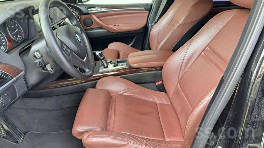 Melns BMW X5 2012 Ogre, ar dzinēja tilpumu 3.00 L un nobraukumu 220 tūkst. km par 11500 €, foto 15 vietnē AUTOMOTO.COM.LV