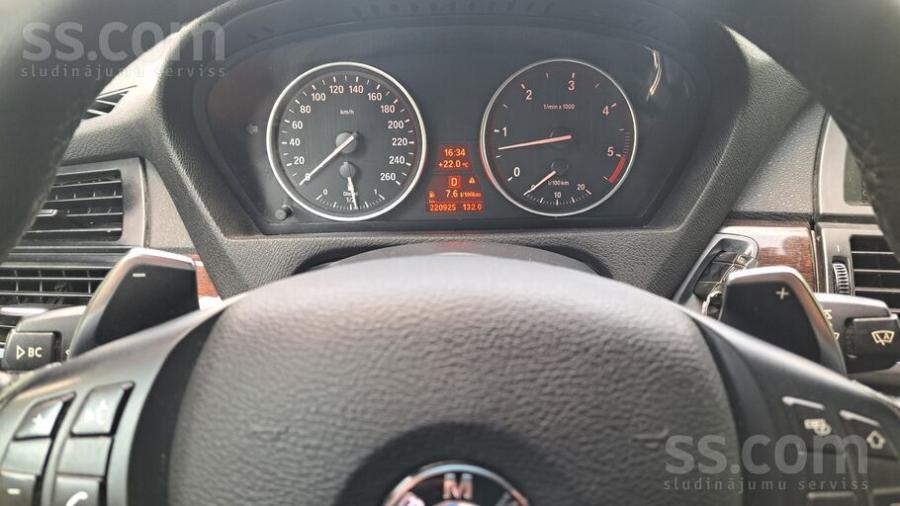 Melns BMW X5 2012 Ogre, ar dzinēja tilpumu 3.00 L un nobraukumu 220 tūkst. km par 11500 €, foto 17 vietnē AUTOMOTO.COM.LV