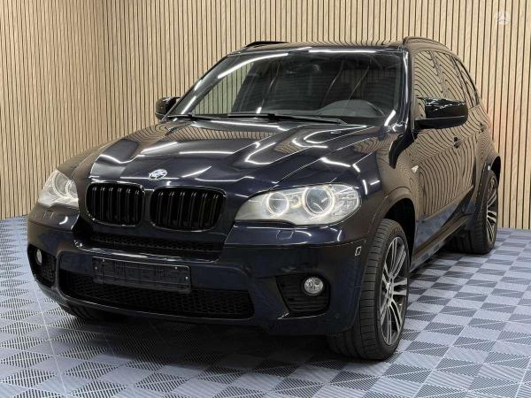 Melns BMW X5 2012 Marijampole, ar dzinēja tilpumu 2.99 L un nobraukumu 285 tūkst. km par 11700 €, foto 5 vietnē AUTOMOTO.COM.LV