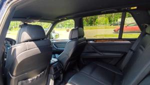 Black BMW X5 2012 in Vilnius, with an engine capacity of 2.99 L and mileage of 269 thousand km for 11850 €, photo 9 on AUTOMOTO.COM.LV