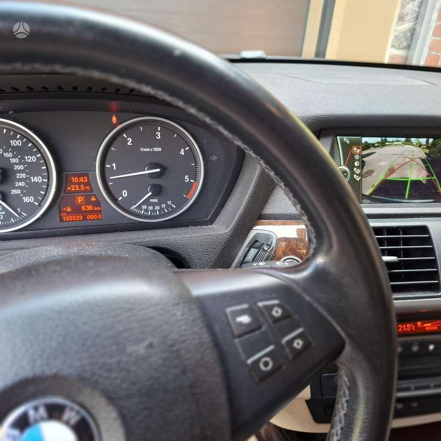 Melns BMW X5 2012 Alīta, ar dzinēja tilpumu 3.00 L un nobraukumu 186 tūkst. km par 11200 €, foto 6 vietnē AUTOMOTO.COM.LV