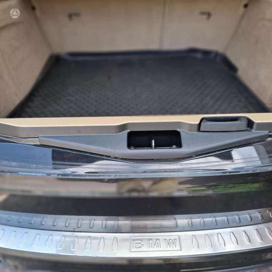 Melns BMW X5 2012 Alīta, ar dzinēja tilpumu 3.00 L un nobraukumu 186 tūkst. km par 11200 €, foto 10 vietnē AUTOMOTO.COM.LV