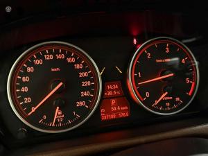Melns BMW X5 2012 Marijampole, ar dzinēja tilpumu 2.99 L un nobraukumu 237 tūkst. km par 12999 €, foto 4 vietnē AUTOMOTO.COM.LV