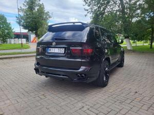 Black BMW X5 2012 in Siauliai, with an engine capacity of 4.40 L and mileage of 208 thousand km for 12500 €, photo 10 on AUTOMOTO.COM.LV