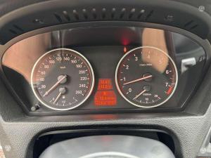 Black BMW X5 2012 in Kaunas, with an engine capacity of 2.98 L and mileage of 260 thousand km for 9500 €, photo 12 on AUTOMOTO.COM.LV