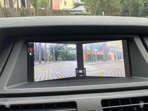 Black BMW X5 2012 in Kaunas, with an engine capacity of 2.98 L and mileage of 260 thousand km for 9500 €, photo 14 on AUTOMOTO.COM.LV