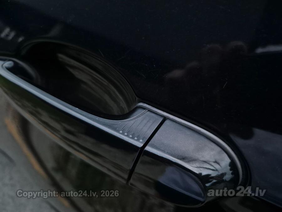 Melns BMW X5 2012 Tallina, ar dzinēja tilpumu 3.00 L un nobraukumu 164 tūkst. km par 14900 €, foto 25 vietnē AUTOMOTO.COM.LV