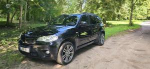 Black BMW X5 2012 in Vilnius, with an engine capacity of 2.99 L and mileage of 234 thousand km for 11500 €, photo 5 on AUTOMOTO.COM.LV