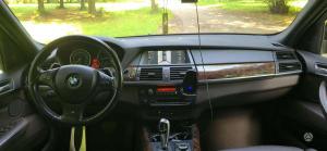 Black BMW X5 2012 in Vilnius, with an engine capacity of 2.99 L and mileage of 234 thousand km for 11500 €, photo 8 on AUTOMOTO.COM.LV