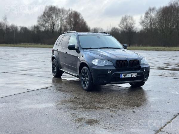 Melns BMW X5 2012 Rīga, ar dzinēja tilpumu 3.00 L un nobraukumu 269 tūkst. km par 8350 €, foto 8 vietnē AUTOMOTO.COM.LV