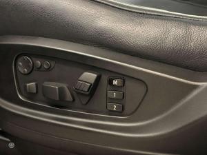 Melns BMW X5 2012 Marijampole, ar dzinēja tilpumu 3.00 L un nobraukumu 262 tūkst. km par 12900 €, foto 29 vietnē AUTOMOTO.COM.LV