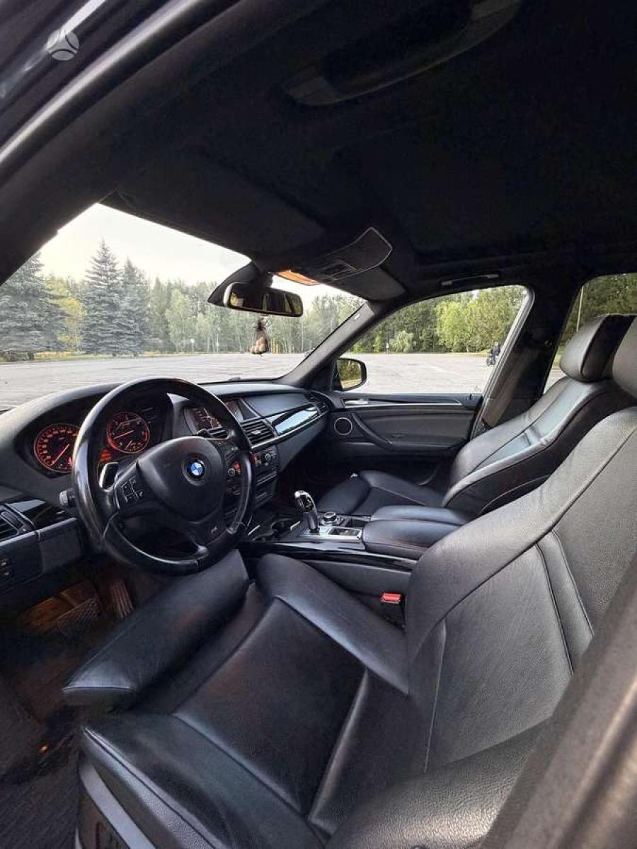 Melns BMW X5 2012 Elektrėnai, ar dzinēja tilpumu 2.99 L un nobraukumu 330 tūkst. km par 10900 €, foto 7 vietnē AUTOMOTO.COM.LV