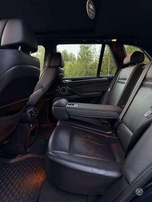 Melns BMW X5 2012 Elektrėnai, ar dzinēja tilpumu 2.99 L un nobraukumu 330 tūkst. km par 10900 €, foto 15 vietnē AUTOMOTO.COM.LV