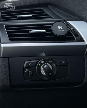 Black BMW X5 2012 in Vilnius, with an engine capacity of 3.00 L and mileage of 305 thousand km for 9000 €, photo 14 on AUTOMOTO.COM.LV