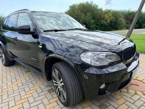 Melns BMW X5 2012 Klaipėda, ar dzinēja tilpumu 3.00 L un nobraukumu 209 tūkst. km par 10500 €, foto 6 vietnē AUTOMOTO.COM.LV