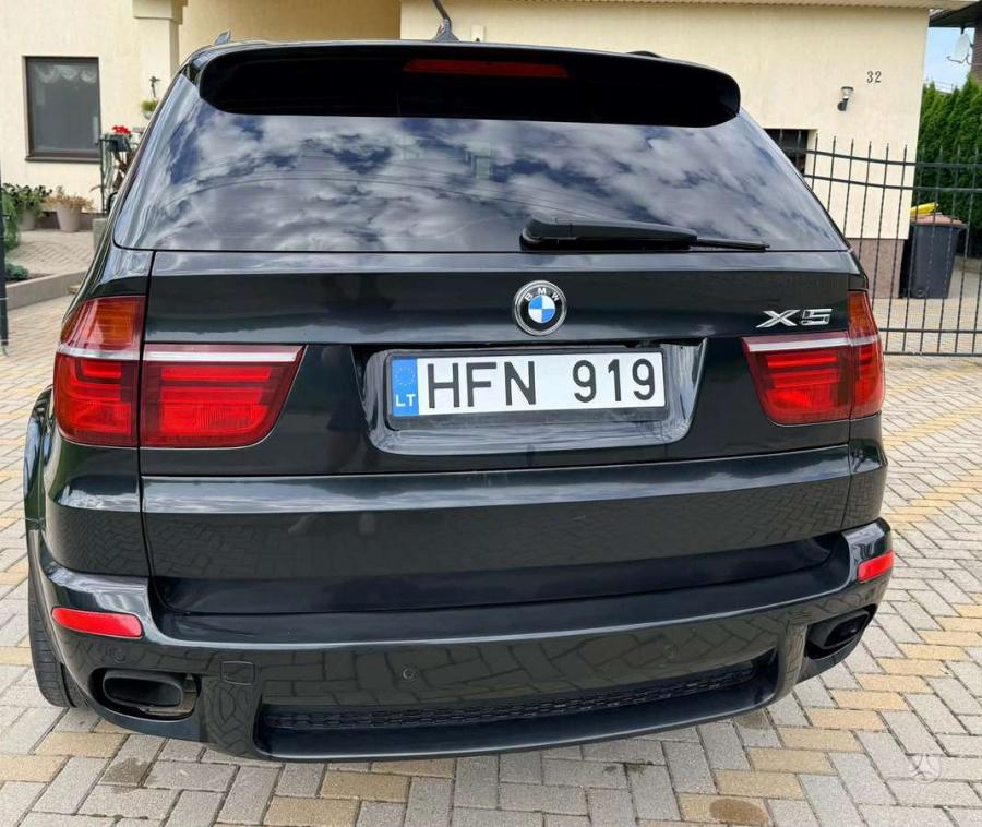 Melns BMW X5 2012 Klaipėda, ar dzinēja tilpumu 3.00 L un nobraukumu 209 tūkst. km par 10500 €, foto 8 vietnē AUTOMOTO.COM.LV