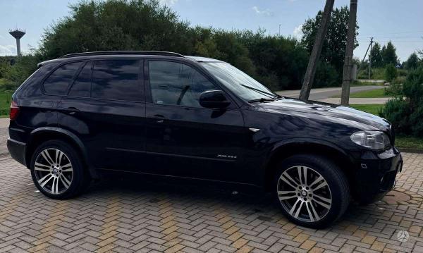 Melns BMW X5 2012 Klaipėda, ar dzinēja tilpumu 3.00 L un nobraukumu 209 tūkst. km par 10500 €, foto 9 vietnē AUTOMOTO.COM.LV