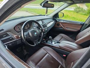 Melns BMW X5 2012 Viļņa, ar dzinēja tilpumu 2.98 L un nobraukumu 252 tūkst. km par 5100 €, foto 11 vietnē AUTOMOTO.COM.LV