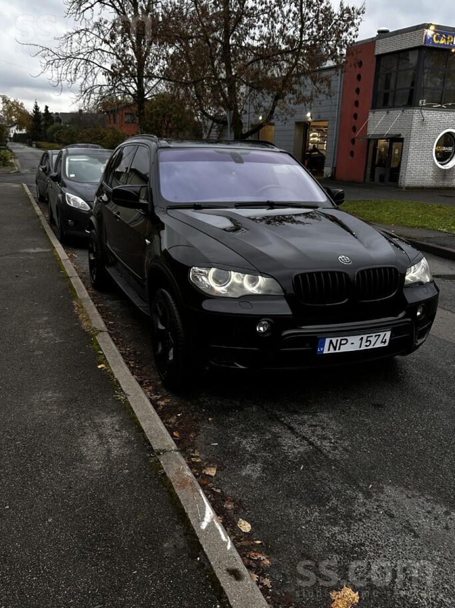 Melns BMW X5 2012 Rīga, ar dzinēja tilpumu 3.00 L un nobraukumu 400 tūkst. km par 9100 €, foto 11 vietnē AUTOMOTO.COM.LV