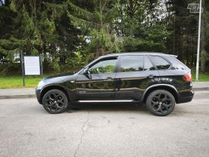 Black BMW X5 2012 in Telschi, with an engine capacity of 3.00 L and mileage of 480 thousand km for 7700 €, photo 6 on AUTOMOTO.COM.LV