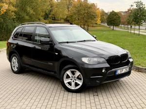 Melns BMW X5 2012 Viļņa, ar dzinēja tilpumu 3.00 L un nobraukumu 299 tūkst. km par 7900 €, foto 1 vietnē AUTOMOTO.COM.LV