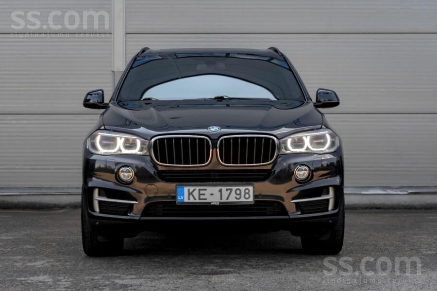 Melns BMW X5 2013 Rīga, ar dzinēja tilpumu 3.00 L un nobraukumu 0 tūkst. km par 19950 €, foto 2 vietnē AUTOMOTO.COM.LV