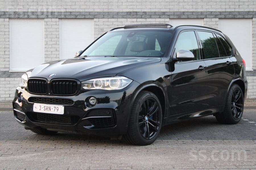 Melns BMW X5 2013 Valmiera, ar dzinēja tilpumu 3.00 L un nobraukumu 300 tūkst. km par 19495 €, foto 1 vietnē AUTOMOTO.COM.LV