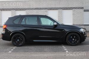 Melns BMW X5 2013 Valmiera, ar dzinēja tilpumu 3.00 L un nobraukumu 300 tūkst. km par 19495 €, foto 6 vietnē AUTOMOTO.COM.LV