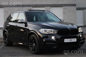 Melns BMW X5 2013 Valmiera, ar dzinēja tilpumu 3.00 L un nobraukumu 300 tūkst. km par 19495 €, foto 7 vietnē AUTOMOTO.COM.LV