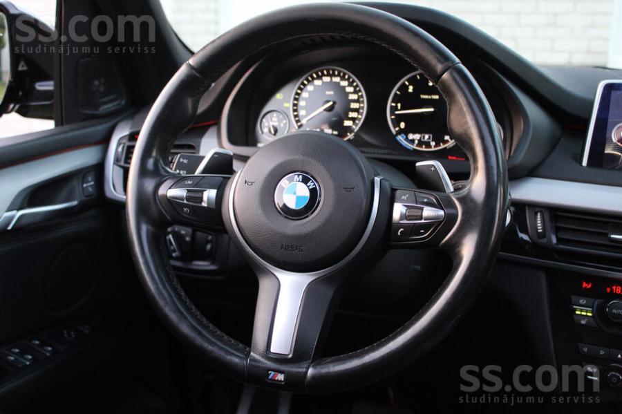 Melns BMW X5 2013 Valmiera, ar dzinēja tilpumu 3.00 L un nobraukumu 300 tūkst. km par 19495 €, foto 22 vietnē AUTOMOTO.COM.LV