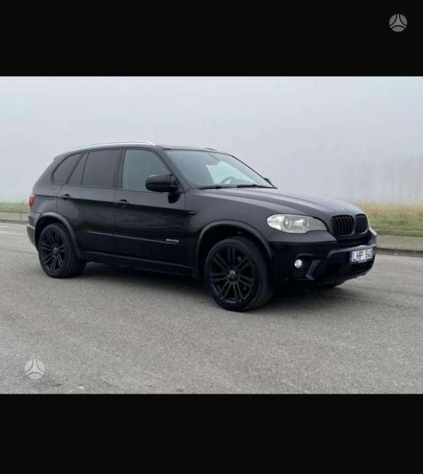 Melns BMW X5 2013 Klaipėda, ar dzinēja tilpumu 2.98 L un nobraukumu 280 tūkst. km par 10500 €, foto 5 vietnē AUTOMOTO.COM.LV