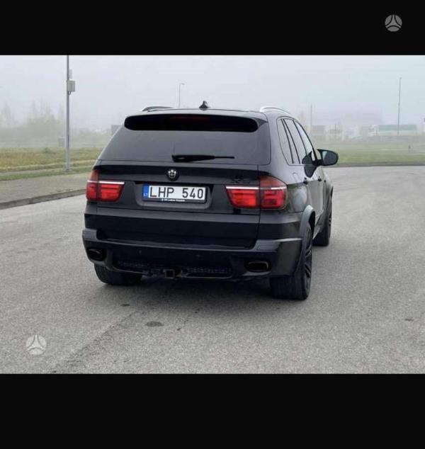 Melns BMW X5 2013 Klaipėda, ar dzinēja tilpumu 2.98 L un nobraukumu 280 tūkst. km par 10500 €, foto 9 vietnē AUTOMOTO.COM.LV