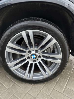 Melns BMW X5 2013 Gargždai, ar dzinēja tilpumu 3.50 L un nobraukumu 270 tūkst. km par 8900 €, foto 16 vietnē AUTOMOTO.COM.LV
