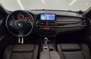 Black BMW X5 2013 in Marijampole, with an engine capacity of 2.99 L and mileage of 226 thousand km for 12999 €, photo 28 on AUTOMOTO.COM.LV
