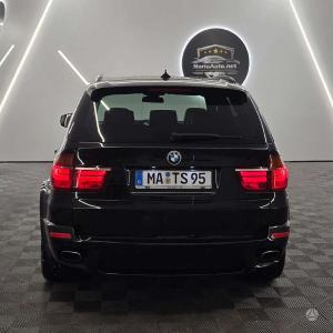 Black BMW X5 2013 in Marijampole, with an engine capacity of 2.99 L and mileage of 226 thousand km for 12999 €, photo 31 on AUTOMOTO.COM.LV