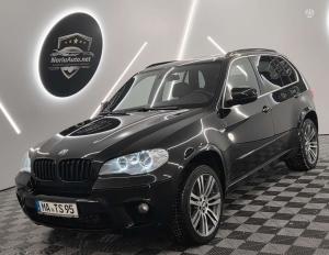 Black BMW X5 2013 in Marijampole, with an engine capacity of 2.99 L and mileage of 226 thousand km for 12999 €, photo 33 on AUTOMOTO.COM.LV