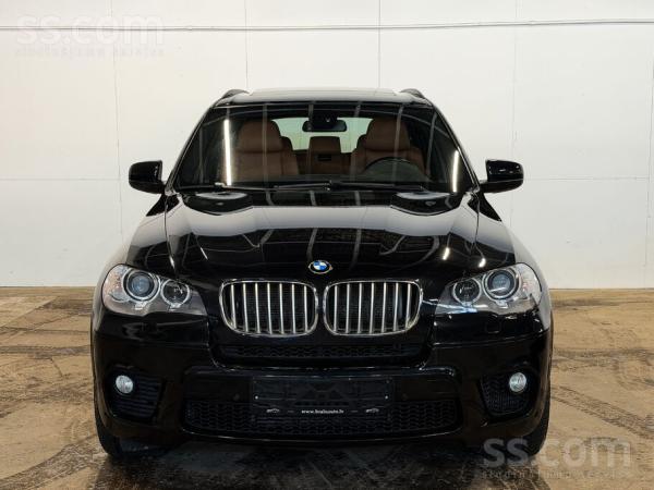 Melns BMW X5 2013 Jūrmala, ar dzinēja tilpumu 3.00 L un nobraukumu 284 tūkst. km par 15695 €, foto 5 vietnē AUTOMOTO.COM.LV