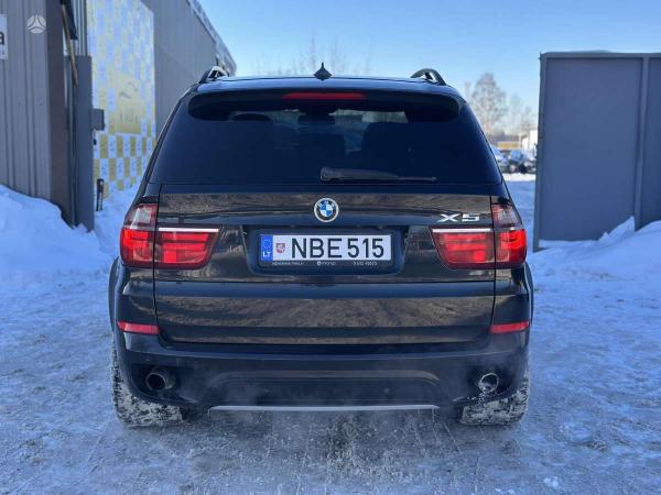 Melns BMW X5 2013 Šauļi, ar dzinēja tilpumu 3.00 L un nobraukumu 290 tūkst. km par 10900 €, foto 10 vietnē AUTOMOTO.COM.LV