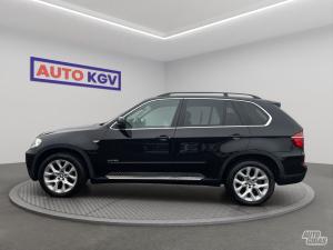 Black BMW X5 2013 in Vilnius, with an engine capacity of 3.00 L and mileage of 249 thousand km for 11999 €, photo 2 on AUTOMOTO.COM.LV