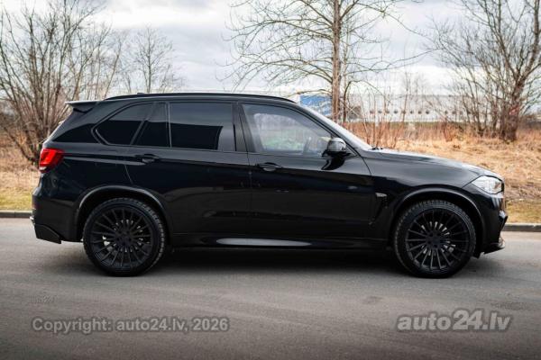 Melns BMW X5 2013 Tallina, ar dzinēja tilpumu 3.00 L un nobraukumu 292 tūkst. km par 17990 €, foto 6 vietnē AUTOMOTO.COM.LV