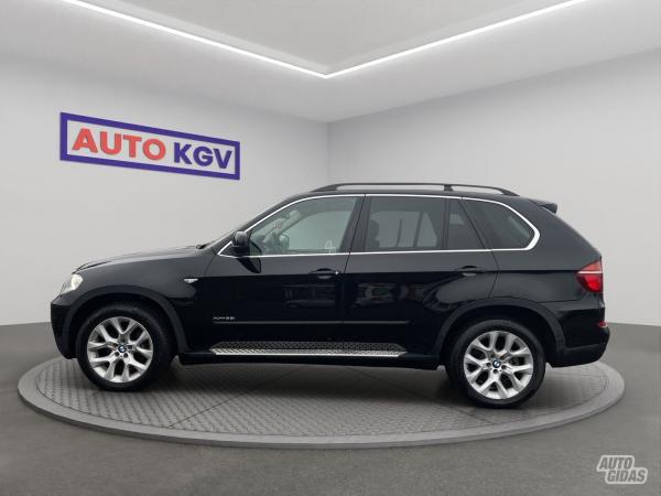 Melns BMW X5 2013 Viļņa, ar dzinēja tilpumu 3.00 L un nobraukumu 249 tūkst. km par 11999 €, foto 2 vietnē AUTOMOTO.COM.LV